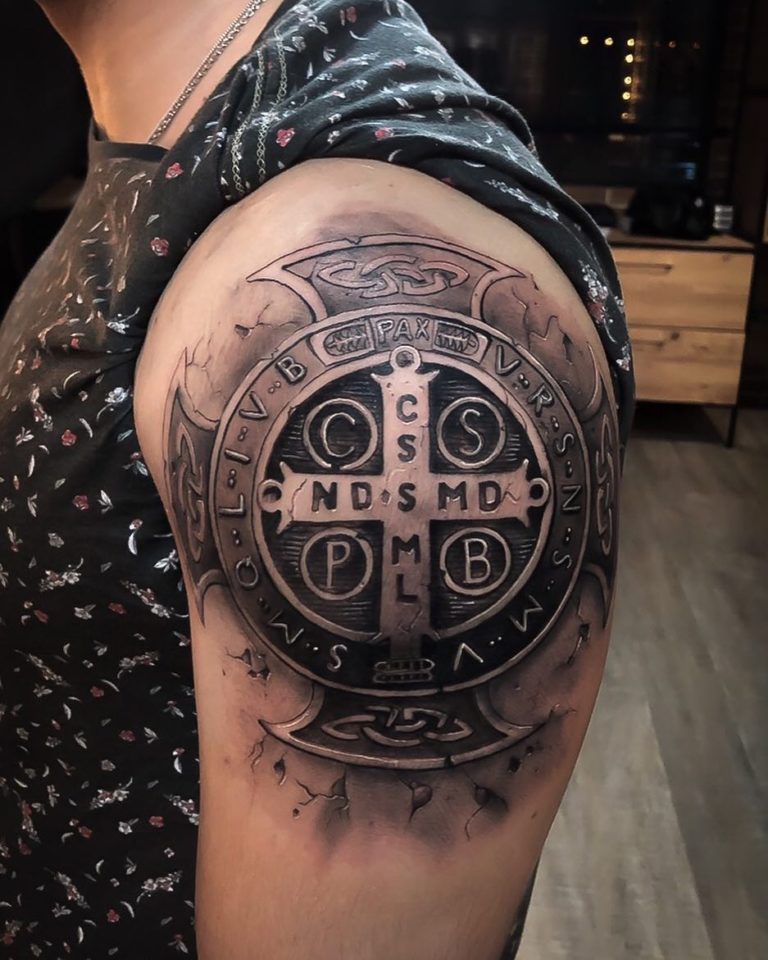 Medalha de São Bento - Tattoo | Tatuagens